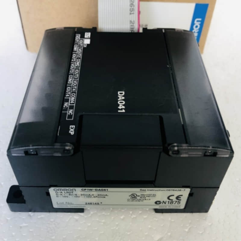 Omron CP1W-AD041 Compact PLC unit - ymzdcs